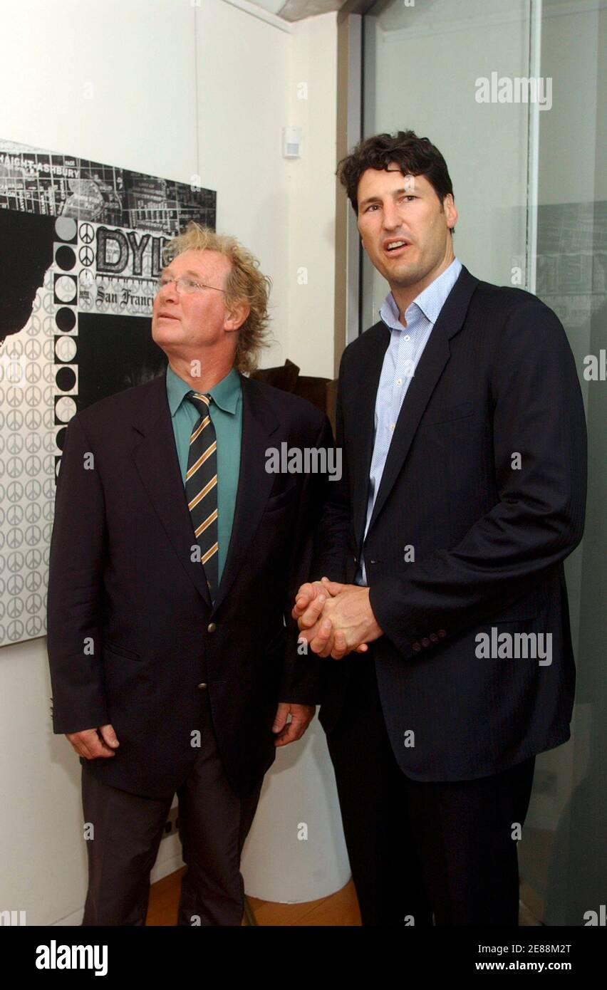 Rugbyman jean pierre rives Banque de photographies et d’images à haute ...