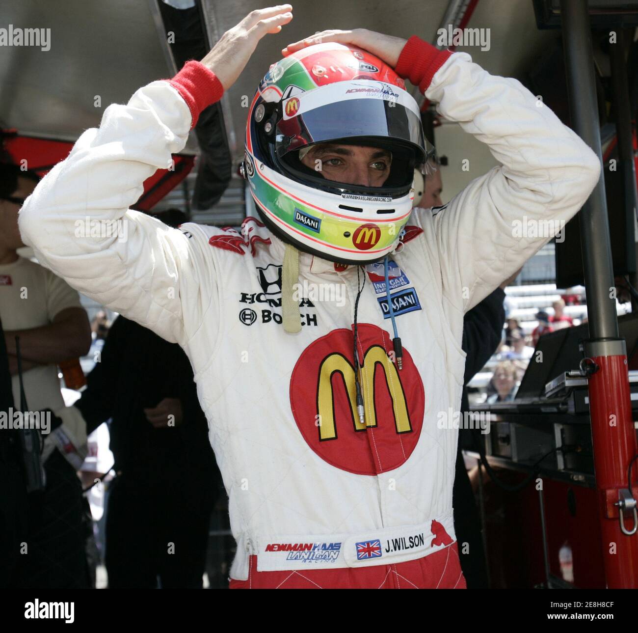 Indianapolis motor speedway helmet Banque de photographies et d’images ...