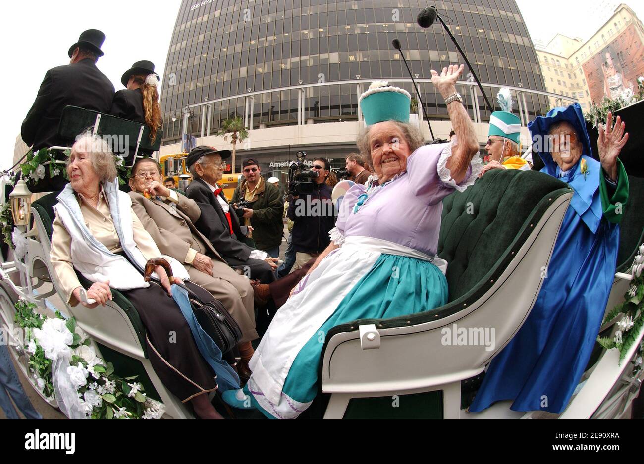 Les Munchkins de 'The Wizard of Oz' sont honorés d'une star du ...