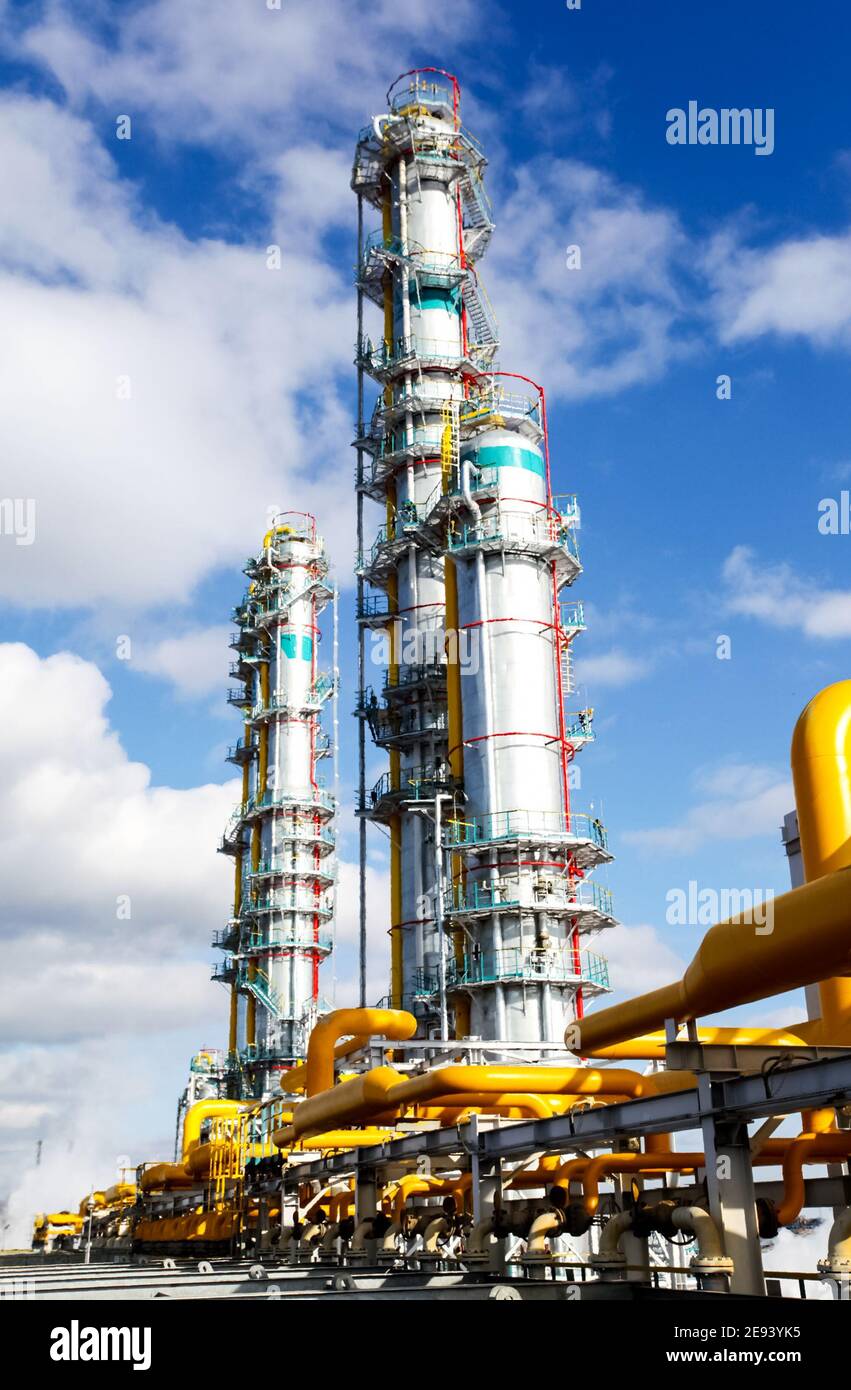 Craquage et reformage de colonnes dans une usine pétrochimique ...