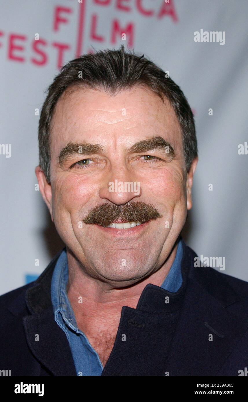 L'acteur Tom Selleck arrive à la nuit d'ouverture du 5ème Festival ...