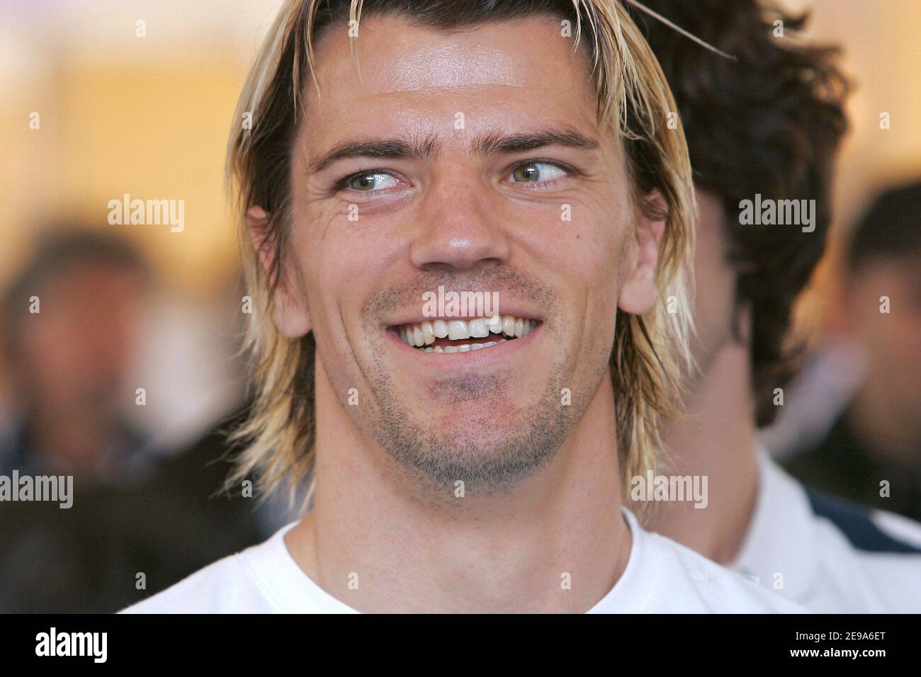 L'Olympique Lyonnaiss' Gregory Coupét lors de l'essai des voitures Audi ...