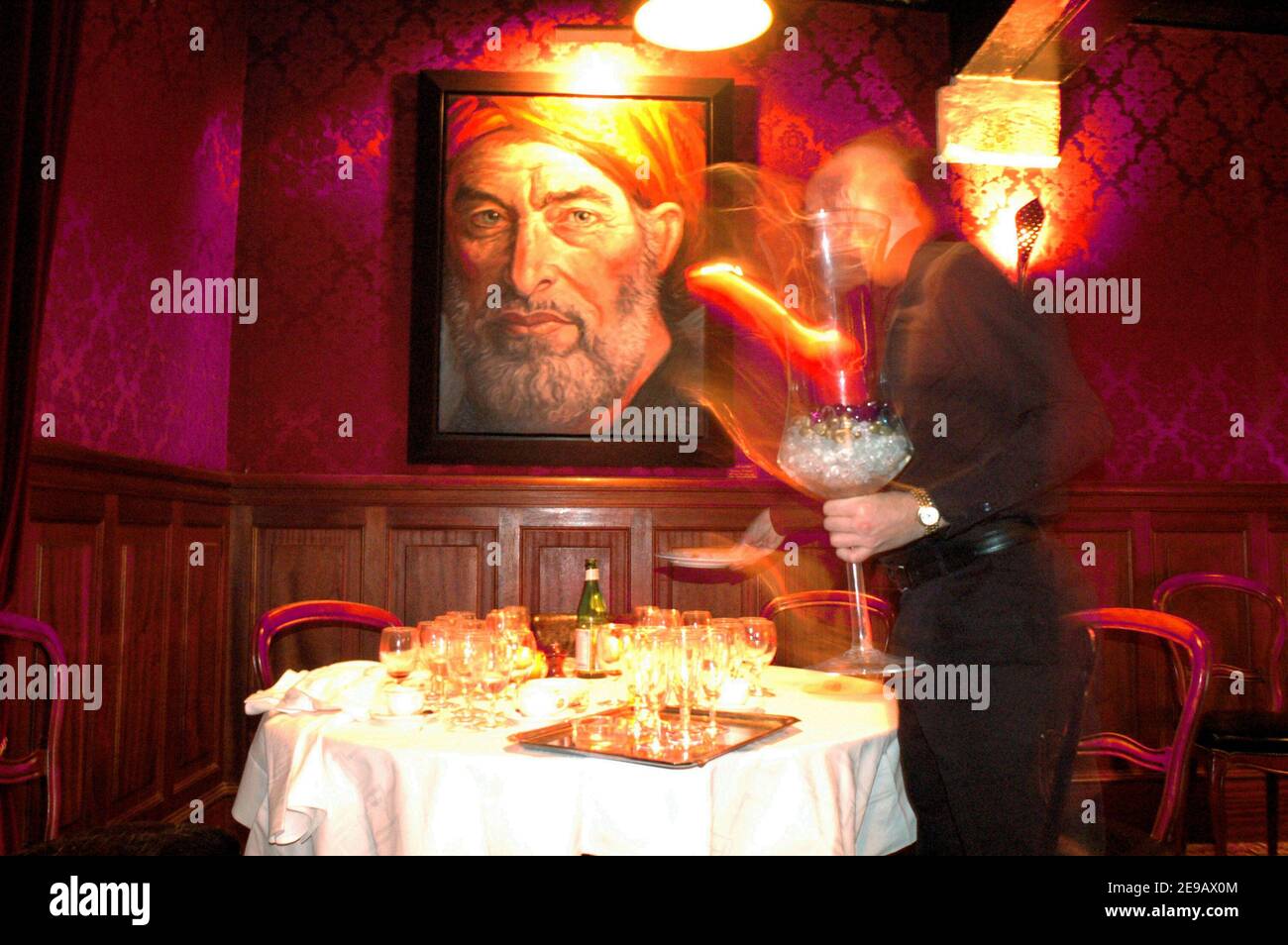 Chez Castel Banque d'image et photos - Alamy