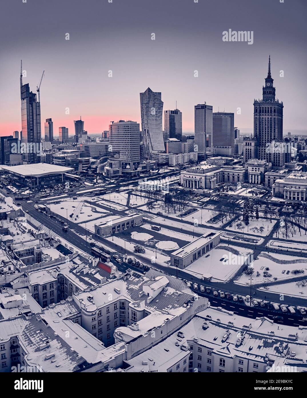 Varsovie varso tower en construction Banque de photographies et d ...