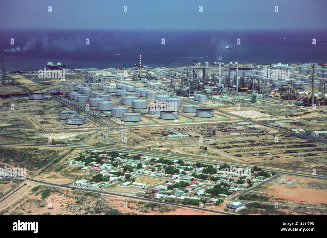 Complexe de raffinerie du paraguana Banque de photographies et d’images ...