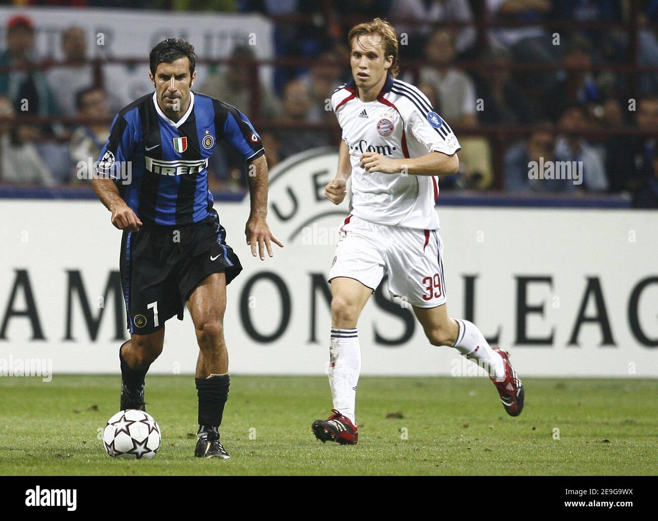 Inter milans luis figo Banque de photographies et d’images à haute ...