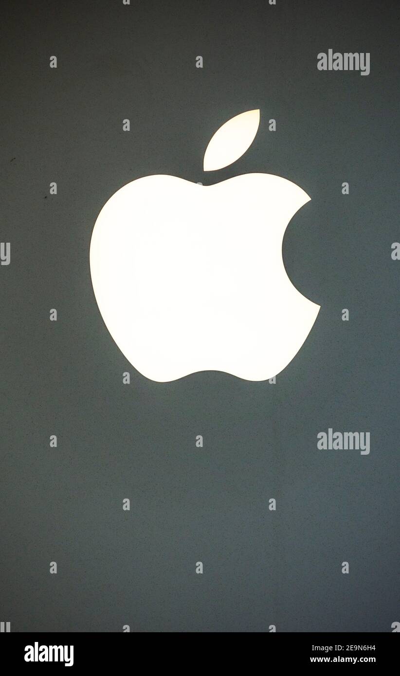 Apple technology company Banque de photographies et d’images à haute ...