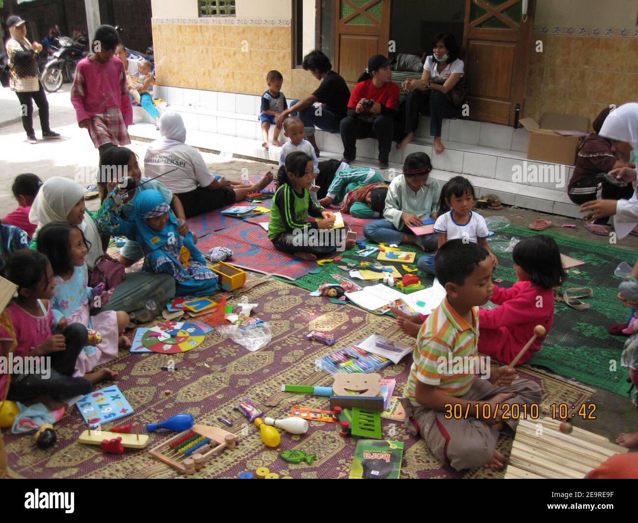 Mount merapi eruption Banque de photographies et d’images à haute ...