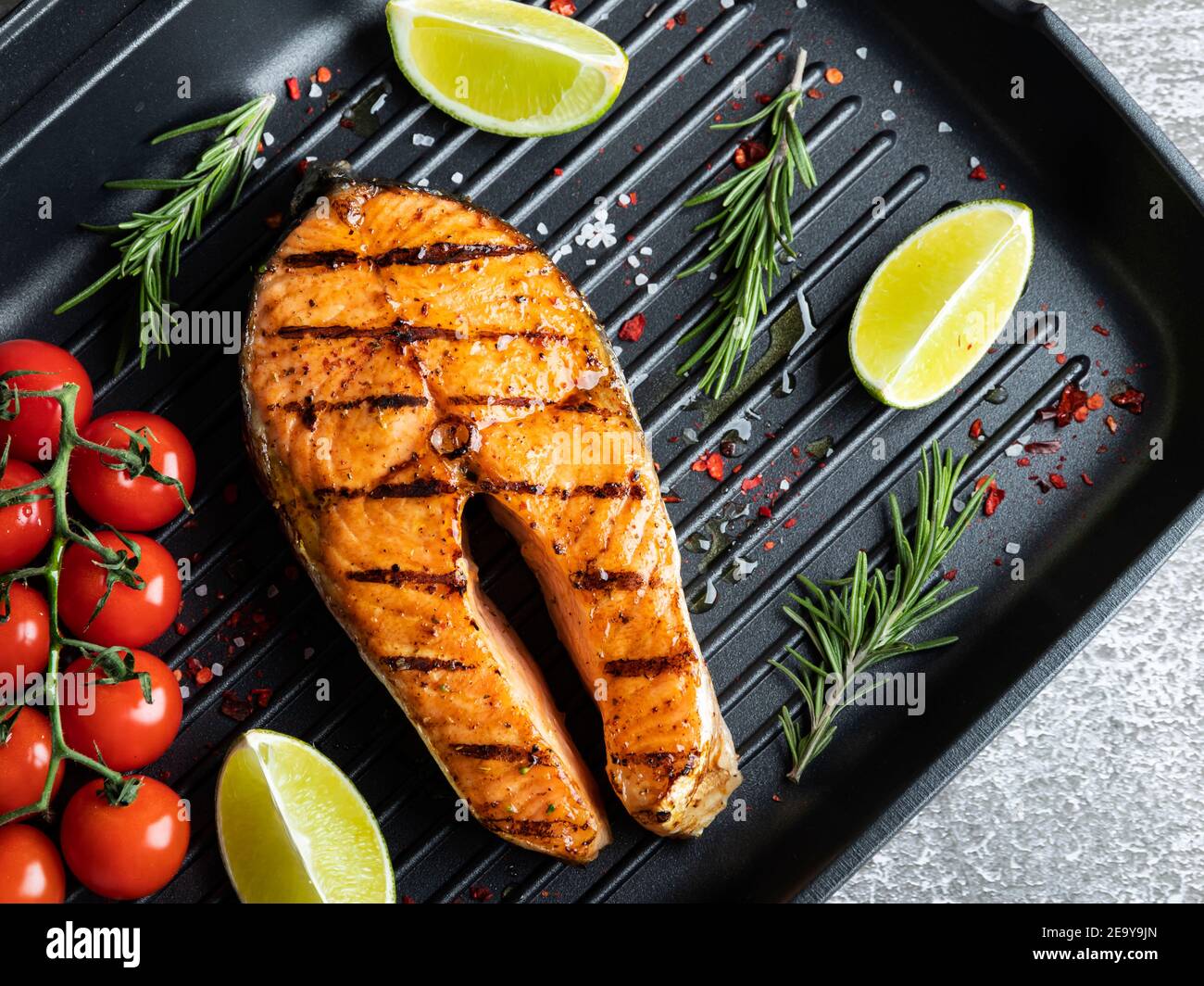 Poisson Grillé Banque d'image et photos - Alamy