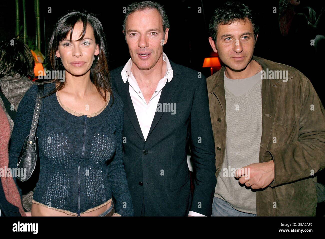 L'actrice française Mathilda May son mari Philippe Kelly (R) et le ...