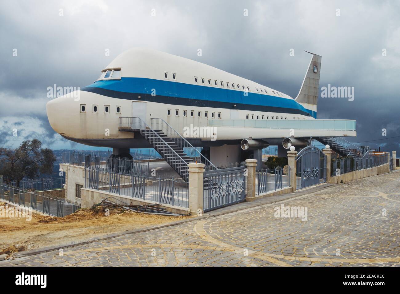 Airplane house Banque de photographies et d’images à haute résolution ...