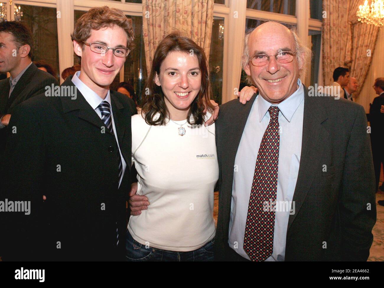 Rene Metge et ses enfants Elodie et Jonathan assistent à la conférence de presse à l'hôtel Ritz ...
