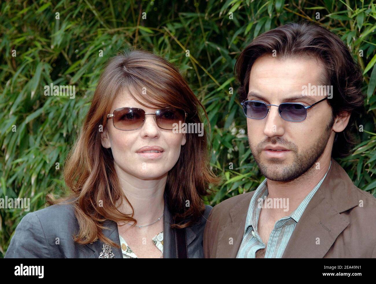 Frédéric diefenthal et sa femme Banque de photographies et d’images à ...