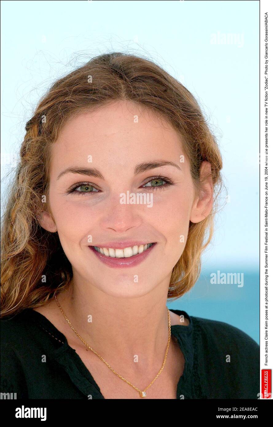 L'actrice française Claire Keim pose à un photocall lors du Festival du ... L'actrice française Claire Keim pose à un photocall lors du Festival du ...