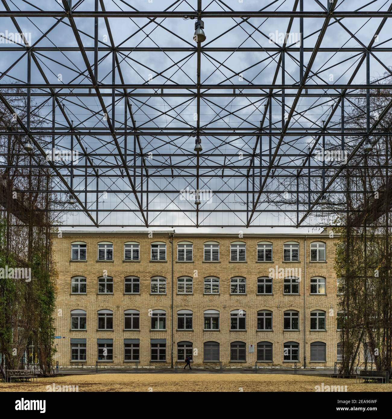 Mfo construction Banque de photographies et d’images à haute résolution ...