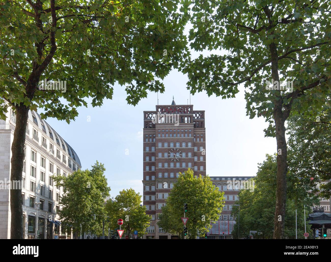 Marx house Banque de photographies et d’images à haute résolution - Alamy