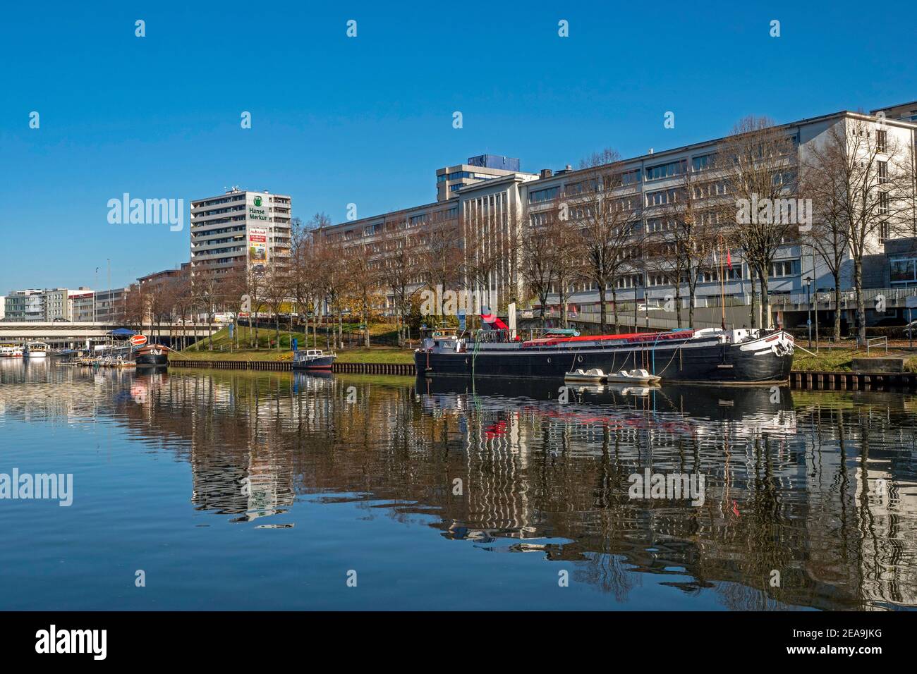 Le Saar sur la Promenade de Berlin, Sarrebruck, Sarre, Allemagne Photo ...