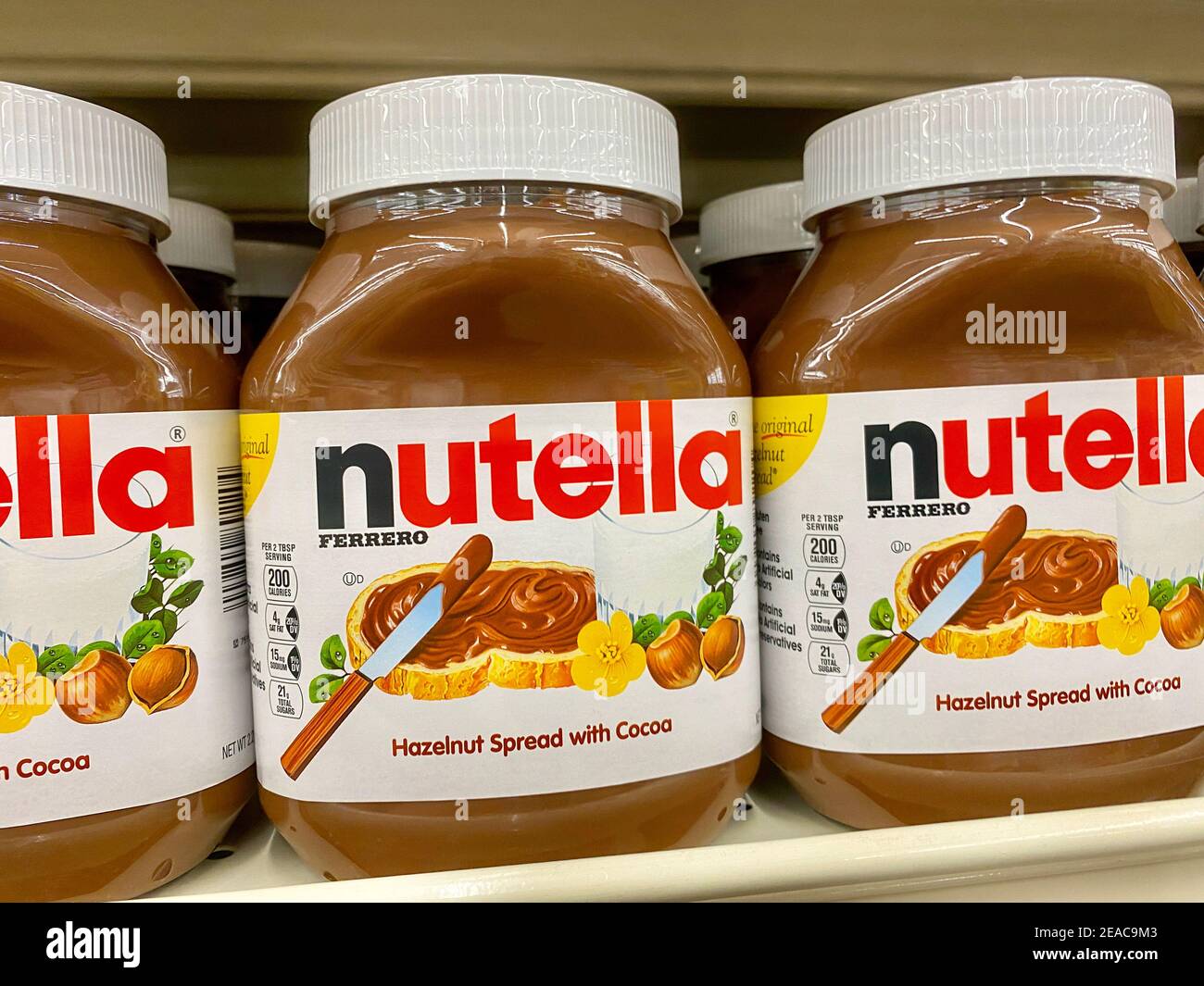Nutella logo Banque de photographies et d’images à haute résolution - Alamy