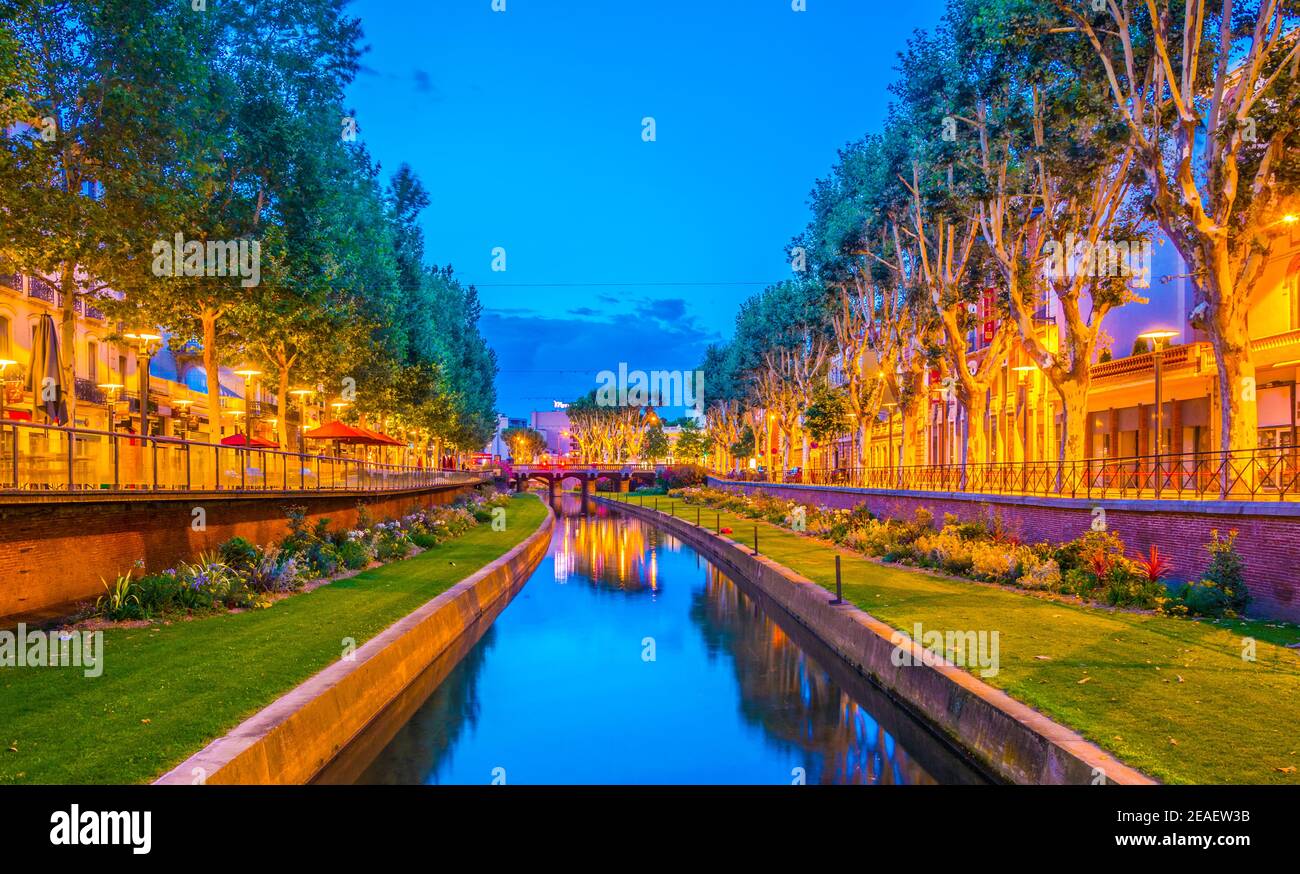 Perpignan street view france Banque de photographies et d’images à ...