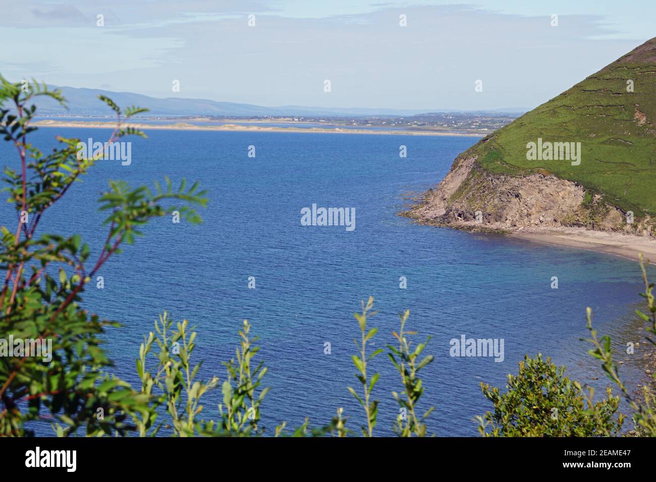 Lacs de montagne en irlande Banque de photographies et d’images à haute ...
