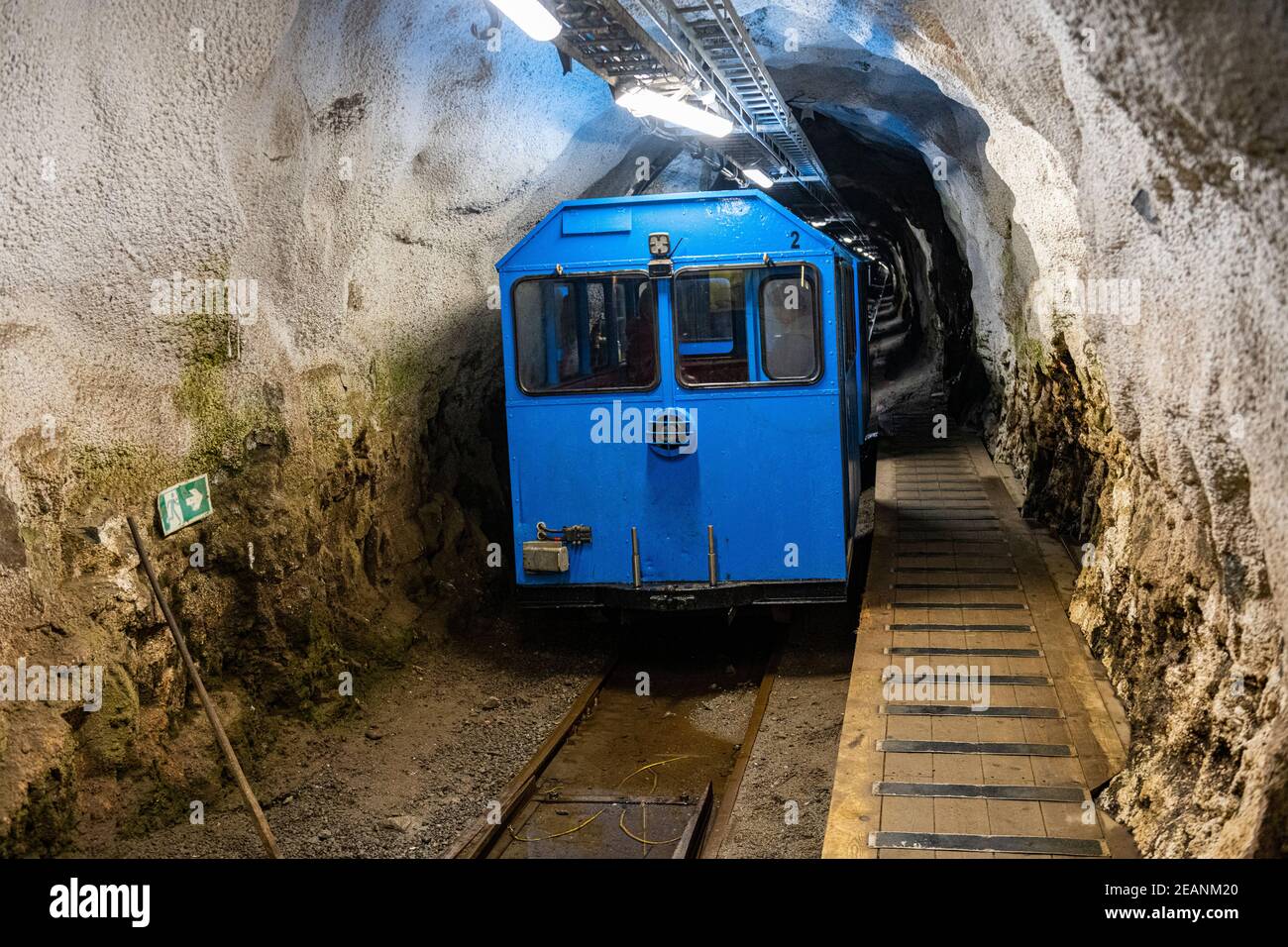 Funiculaire de Gausta (Gaustatoppen), la plus haute montagne de Norvège ...