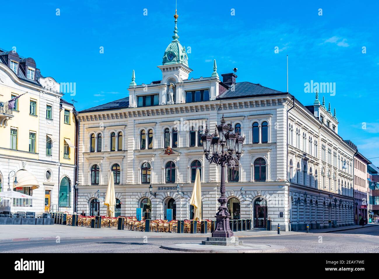 UPPSALA, SUÈDE, 22 AVRIL 2019 : place principale Stora Torget dans le ...