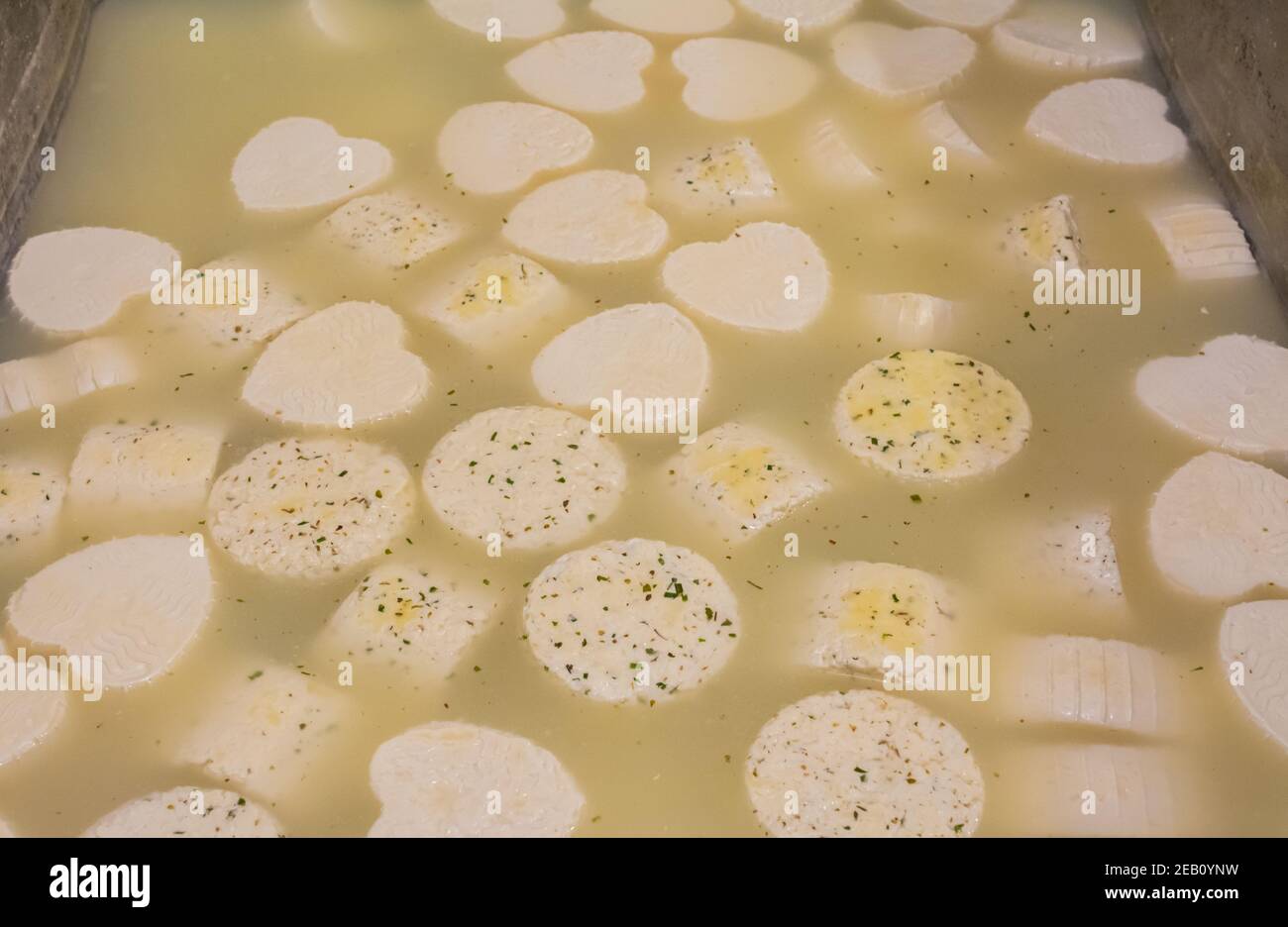 Fromage caciotte en saumure Banque de photographies et d’images à haute ...