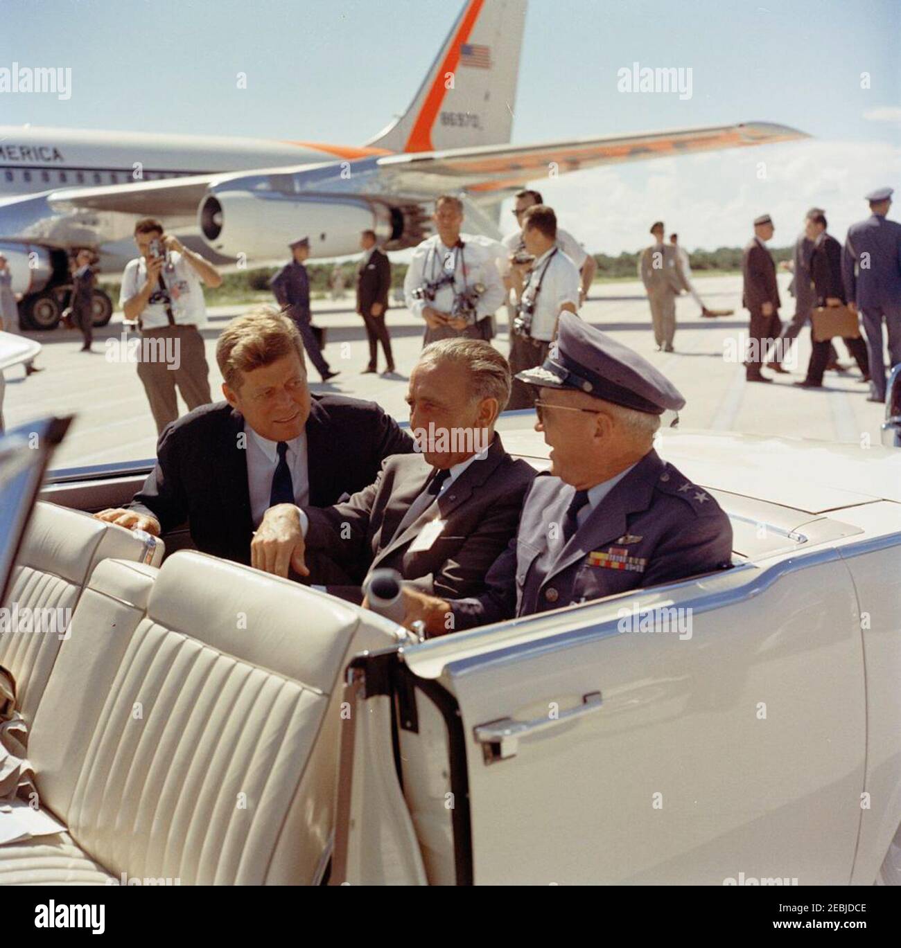 Dr kurt h debus Banque de photographies et d’images à haute résolution ...