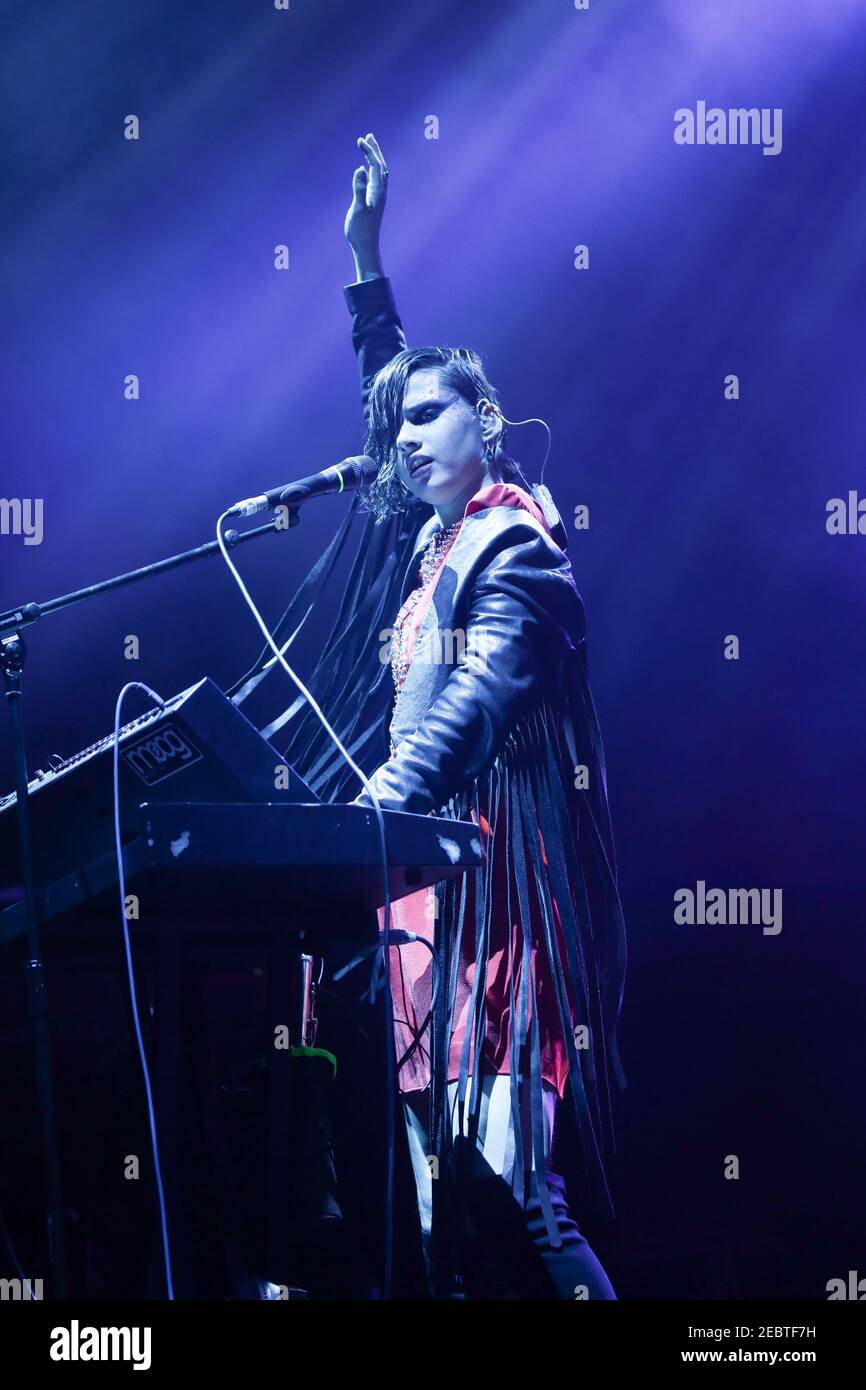 Jumeaux de fleurs Banque de photographies et d’images à haute ...
