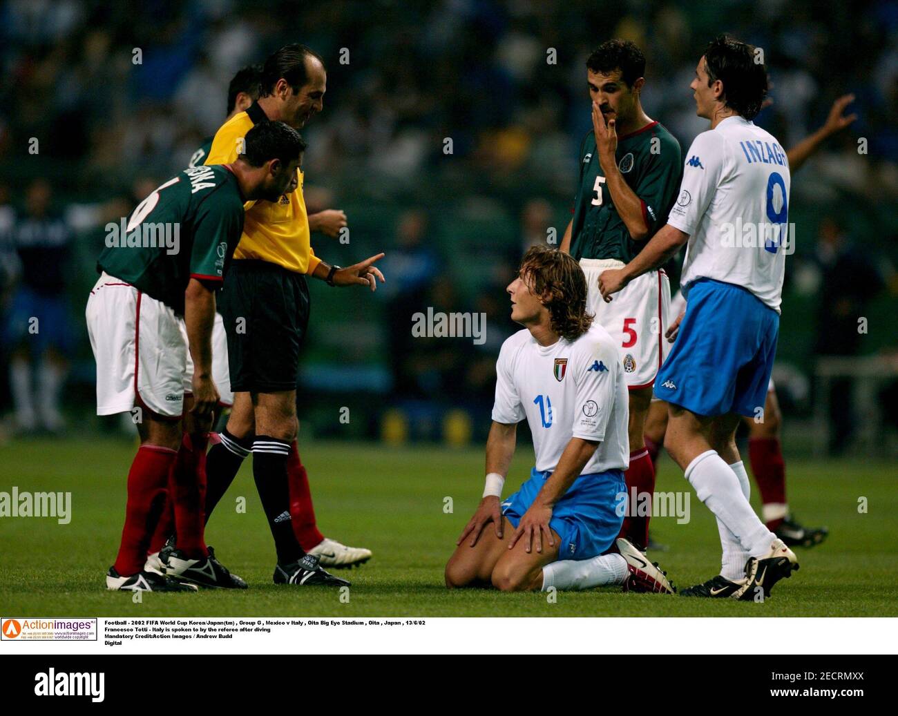 Francesco totti fifa world cup 2002 Banque de photographies et d’images ...