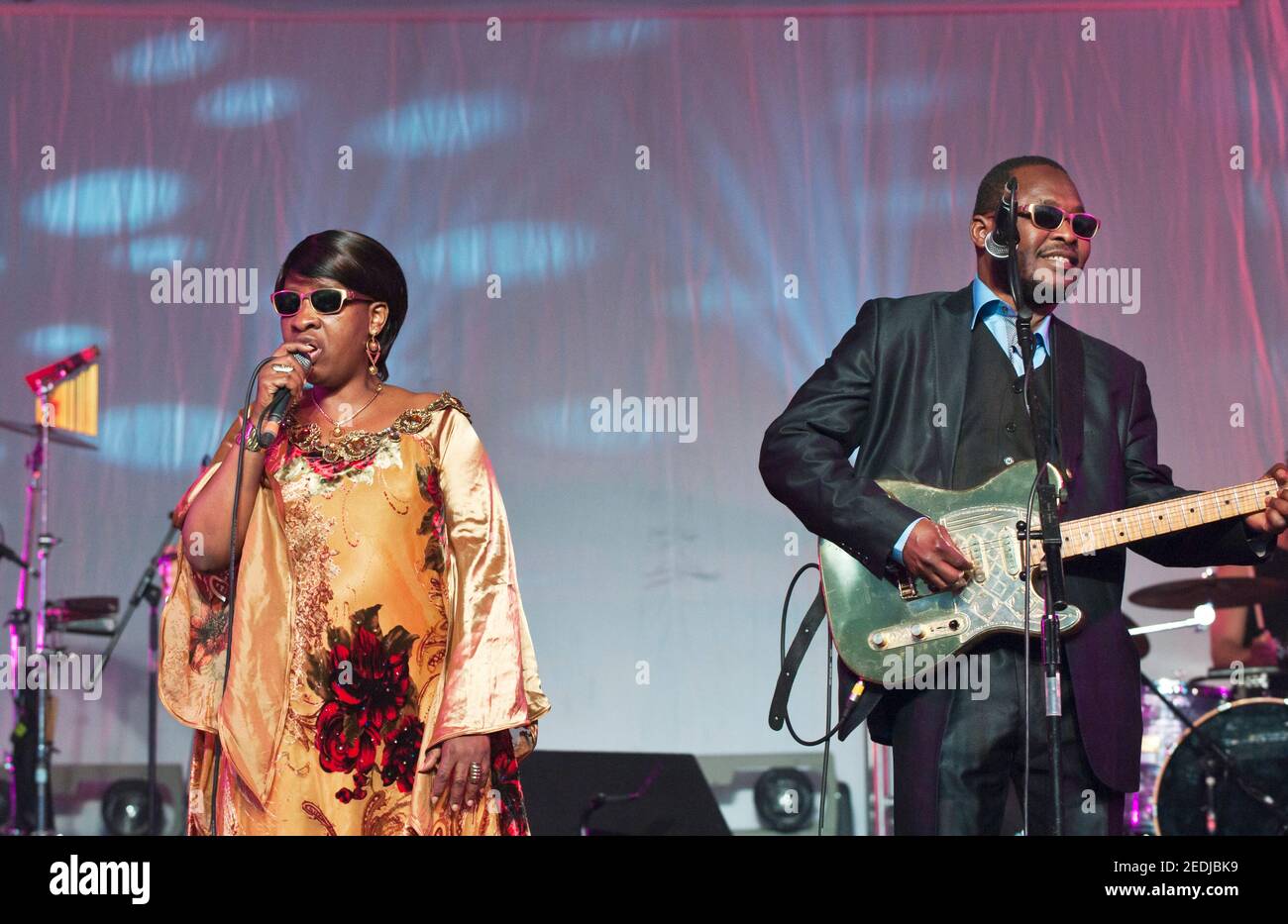Mariam doumbia amadou bagayoko Banque de photographies et d’images à ...