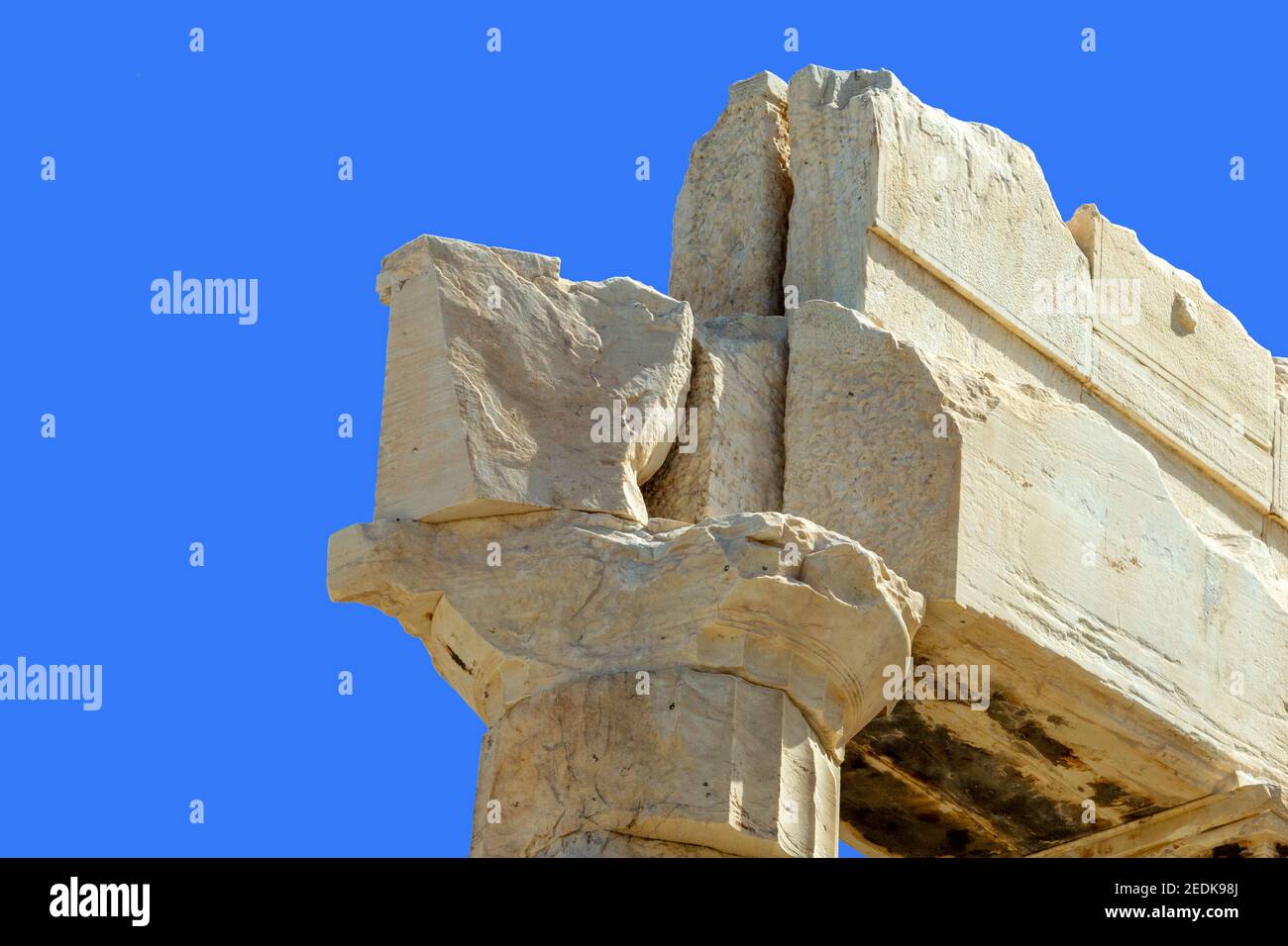 Le Parthénon est un temple sur l'Acropole athénienne de Grèce, dédié à la déesse Athéna Photo ...