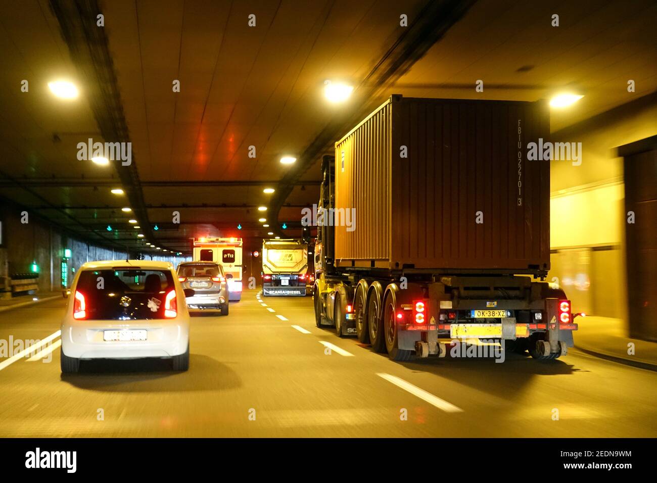18.09.2020, Berlin, , Allemagne - voitures et camions sur l'A100 en ...