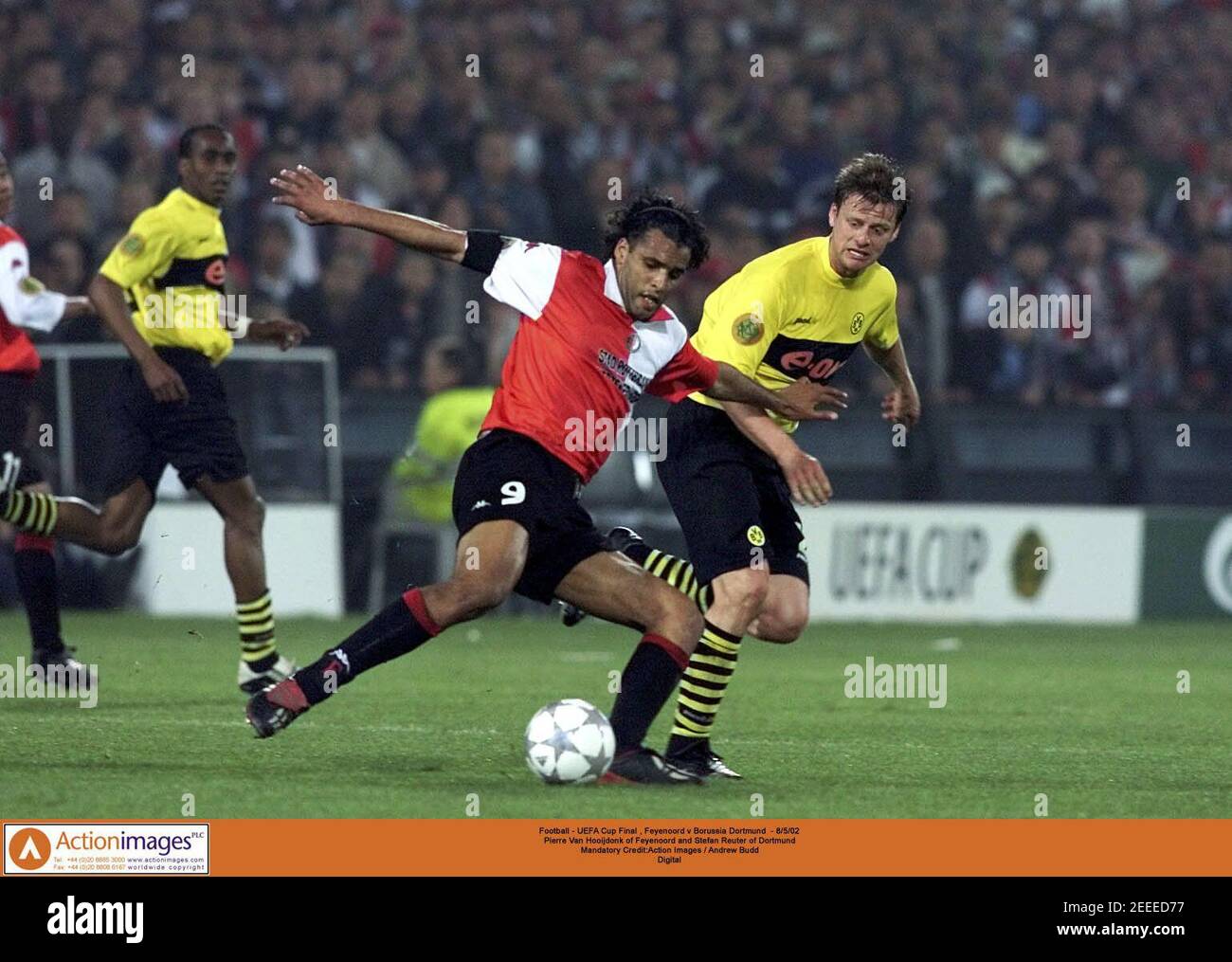 Pierre van hooijdonk de feyenoord Banque de photographies et d’images à ...