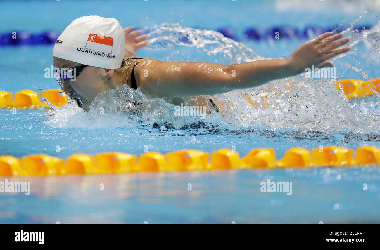 Centre aquatique new clark city Banque de photographies et d’images à ...