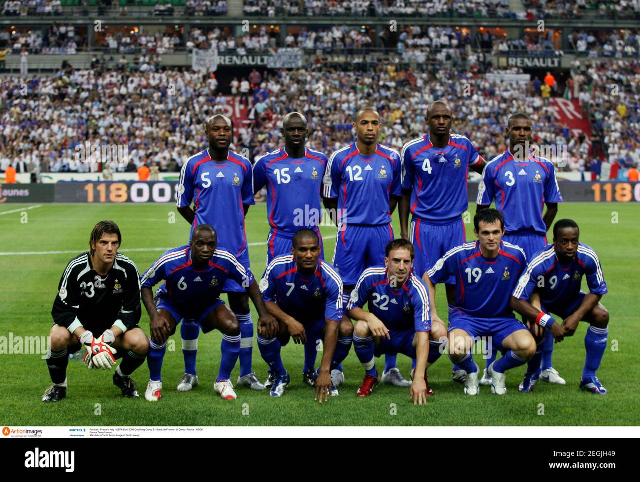 France team group line up fra Banque de photographies et d’images à ...