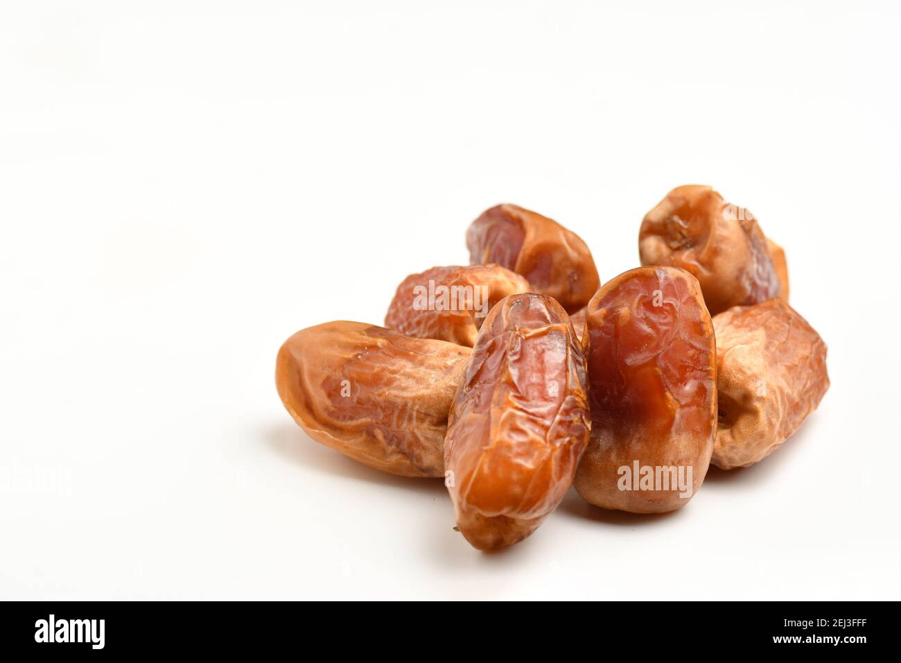 Le palmier date ou date, est une espèce de plante en fleur de la ...