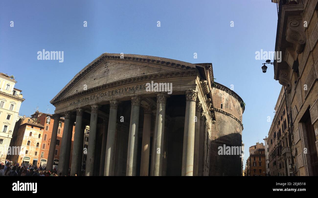 Le panthéon de Rome, Italie.c'est le seul bâtiment de l'empire romain ...