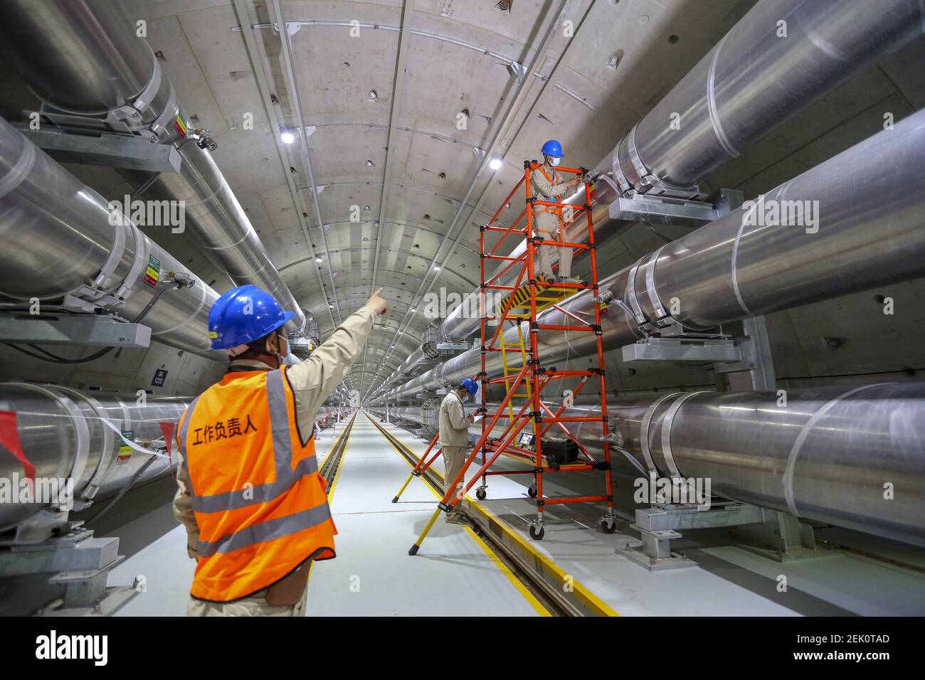 Au premier site d'entretien de la galerie de tuyaux Gil Comprehensive à ...