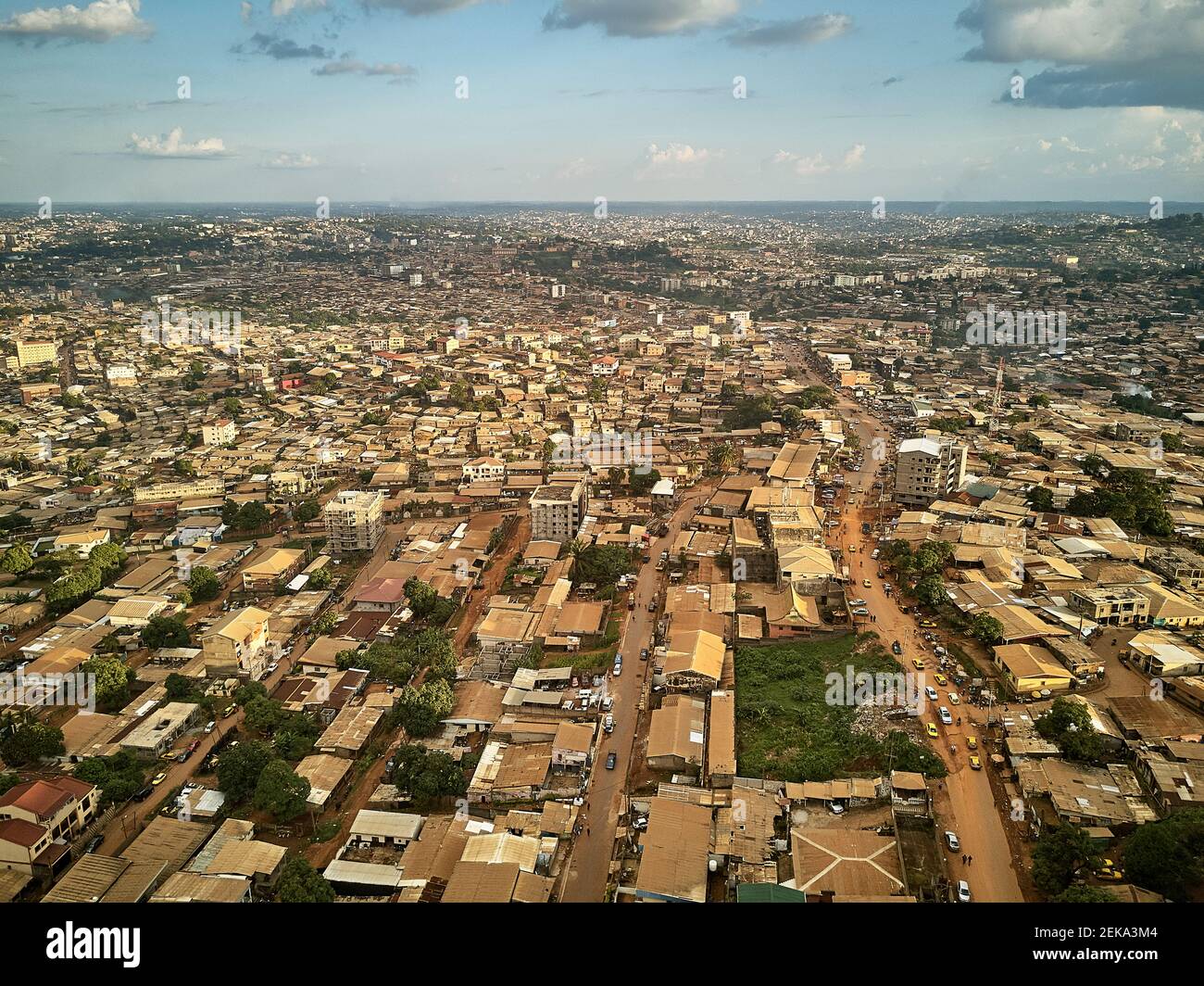 Yaounde ville Banque de photographies et d’images à haute résolution ...