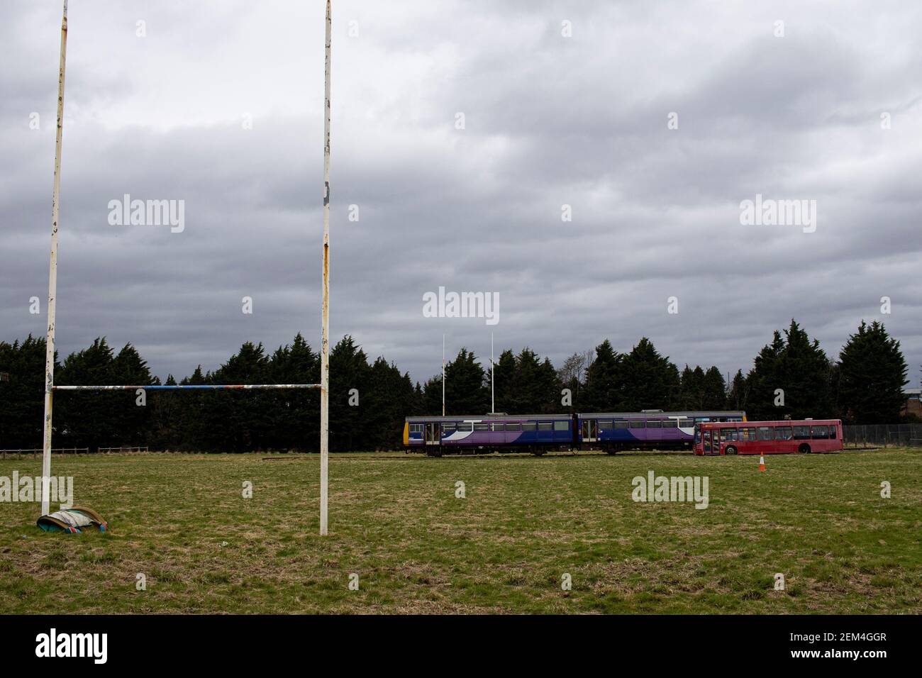 Waterton cross Banque de photographies et d’images à haute résolution ...