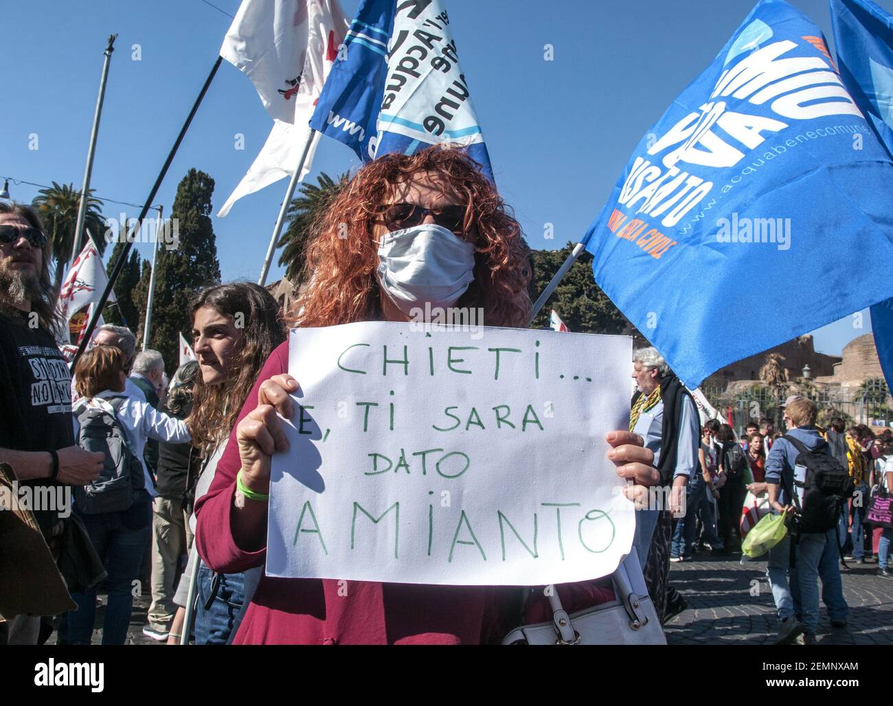 (3/23/2019) environ 100 mille personnes ont participé à Rome à la ...