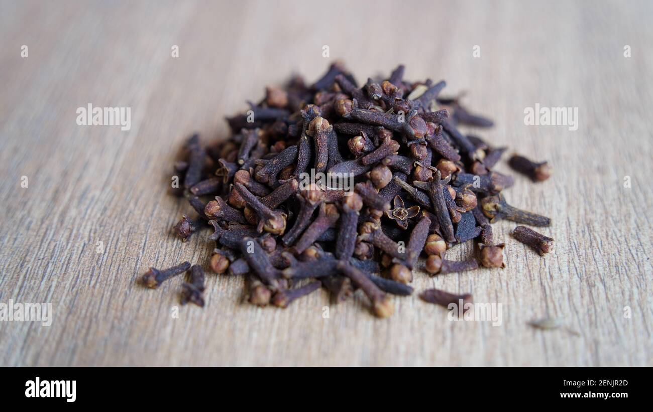 Fleur de girofle Banque de photographies et d’images à haute résolution ...