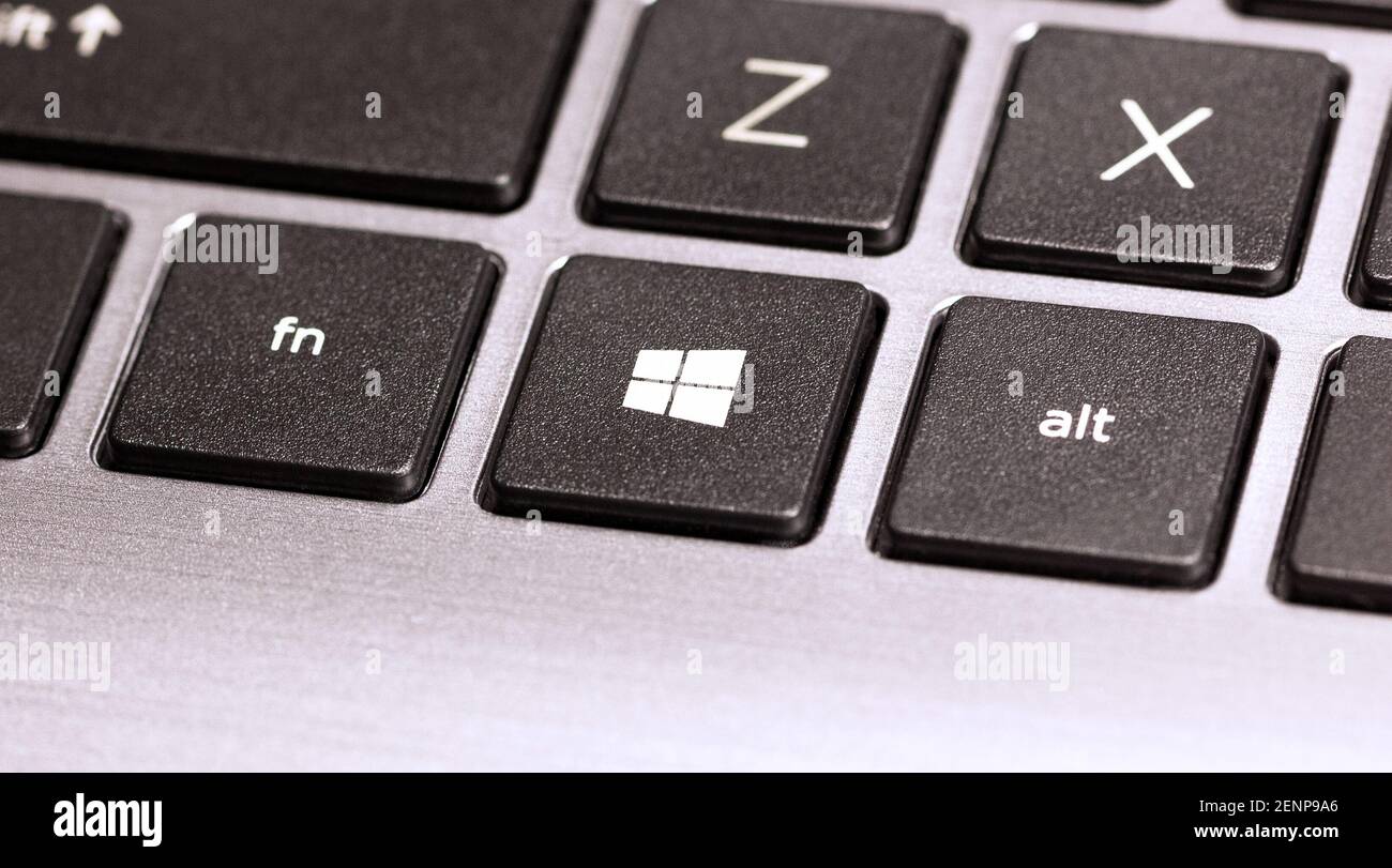Touche du système d'exploitation Microsoft Windows 10 sur un clavier d ...