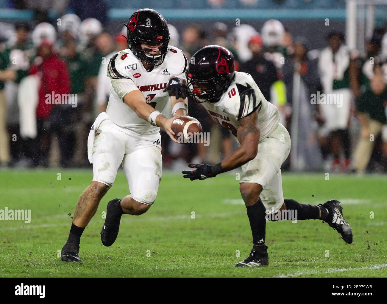 09 novembre 2019 : quart de quart des Louisville Cardinals Evan Conley ...