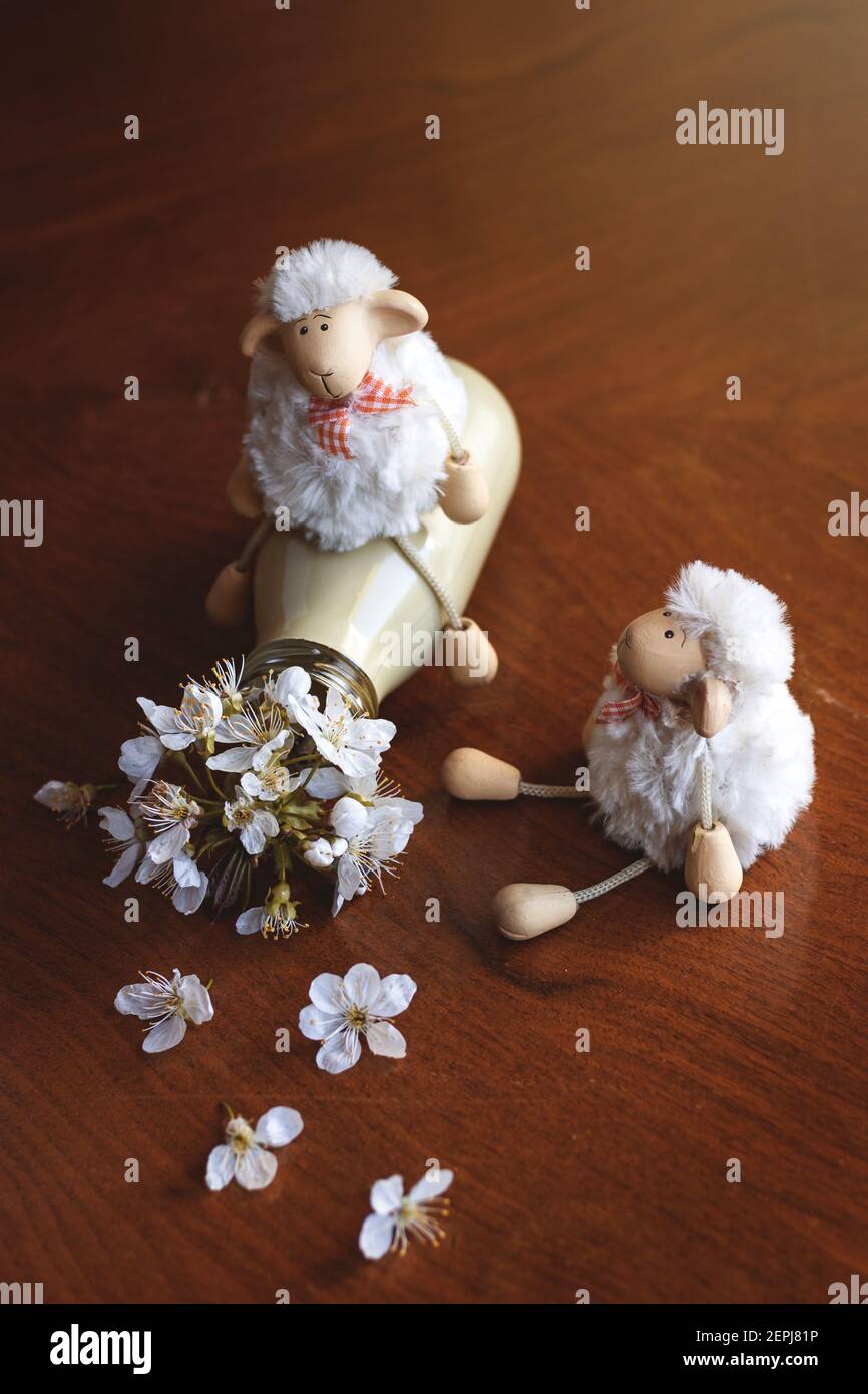 Smiling sheep cartoon Banque de photographies et d’images à haute ...