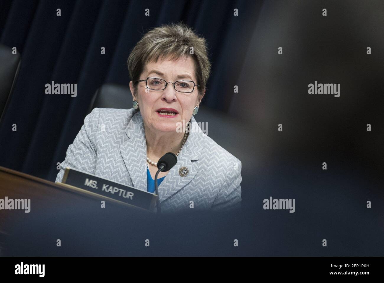 ÉTATS-UNIS - MARS 15 : la Représentante Marcy Kaptur, D-Ohio, interroge ...