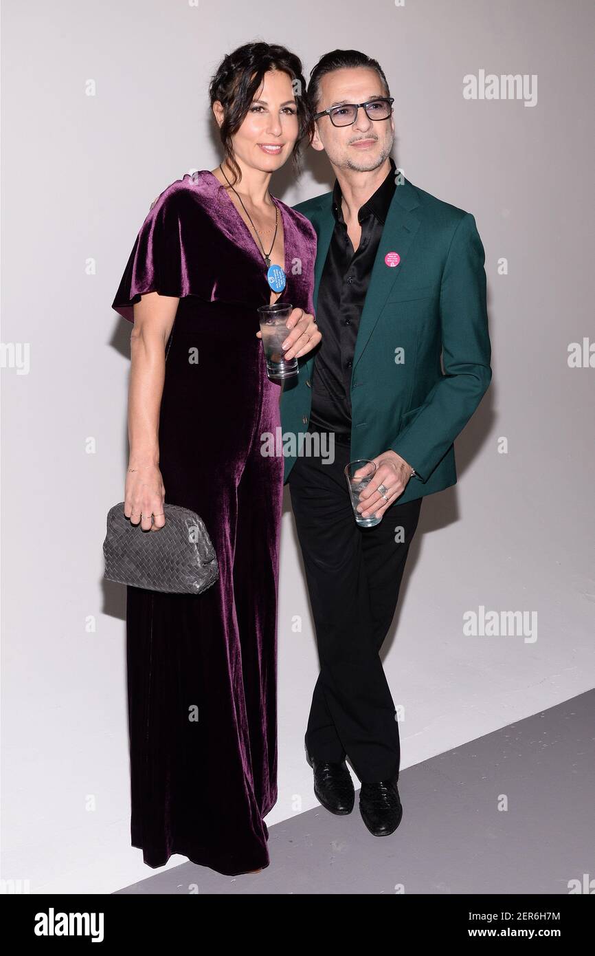 Dave gahan and jennifer gahan Banque de photographies et d’images à ...