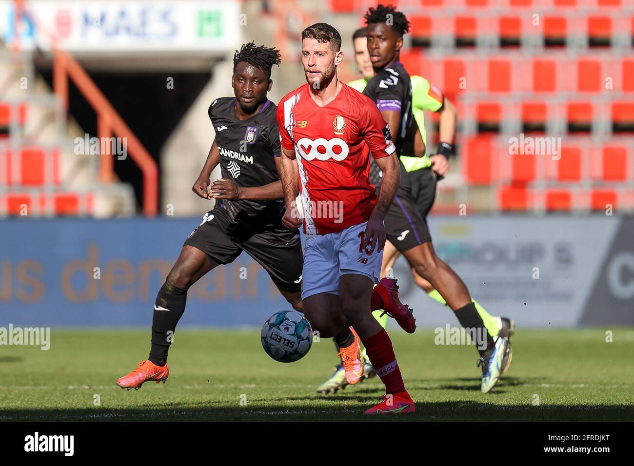 Eden shamir Banque de photographies et d’images à haute résolution - Alamy