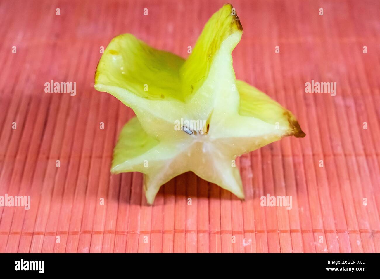 La carabole, également connue sous le nom d'amidère, est le fruit d ...
